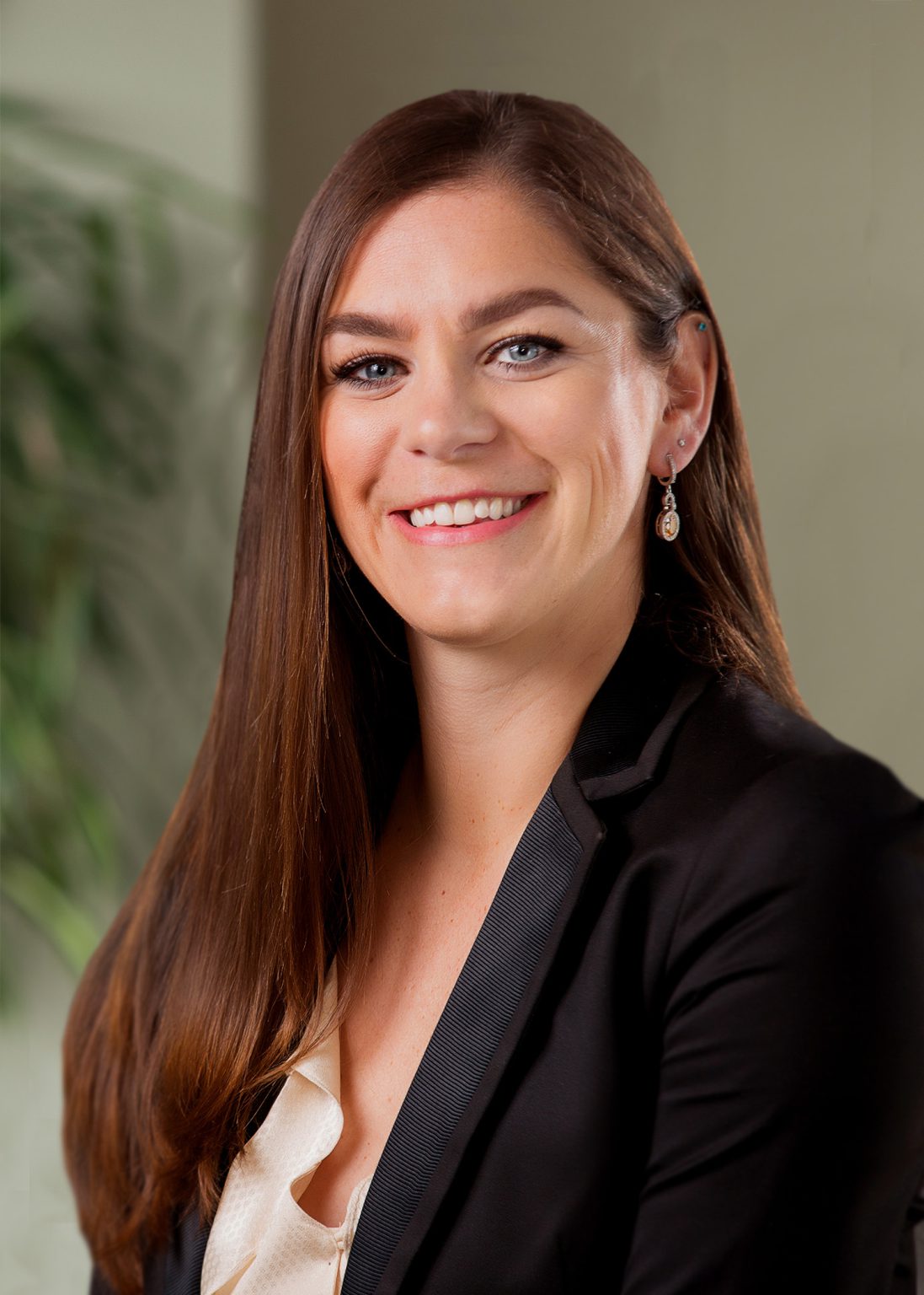 Ariah Rogers | S.L. Nusbaum Realty Co.